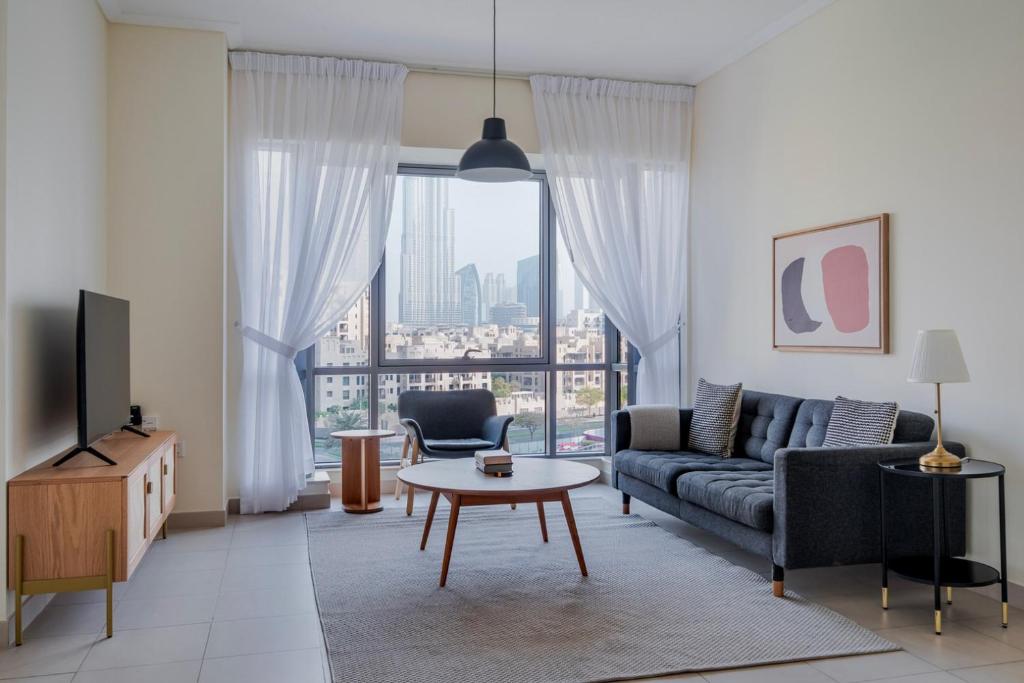 Blueground South Ridge pool nr Burj Khalifa DXB-1725, Dubai (2026 güncel fiyatları)