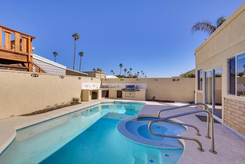 Close to Golf! Snowbird Retreat with Pool in Yuma, Yuma (aktualisierte ...