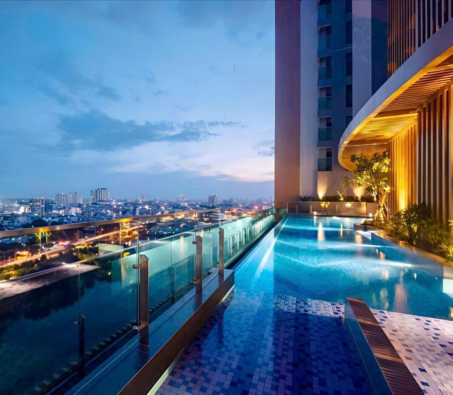 La Vela Homes - Luxury D4 Studios & 2-3BR Apartments At De La Sol - 5 ...