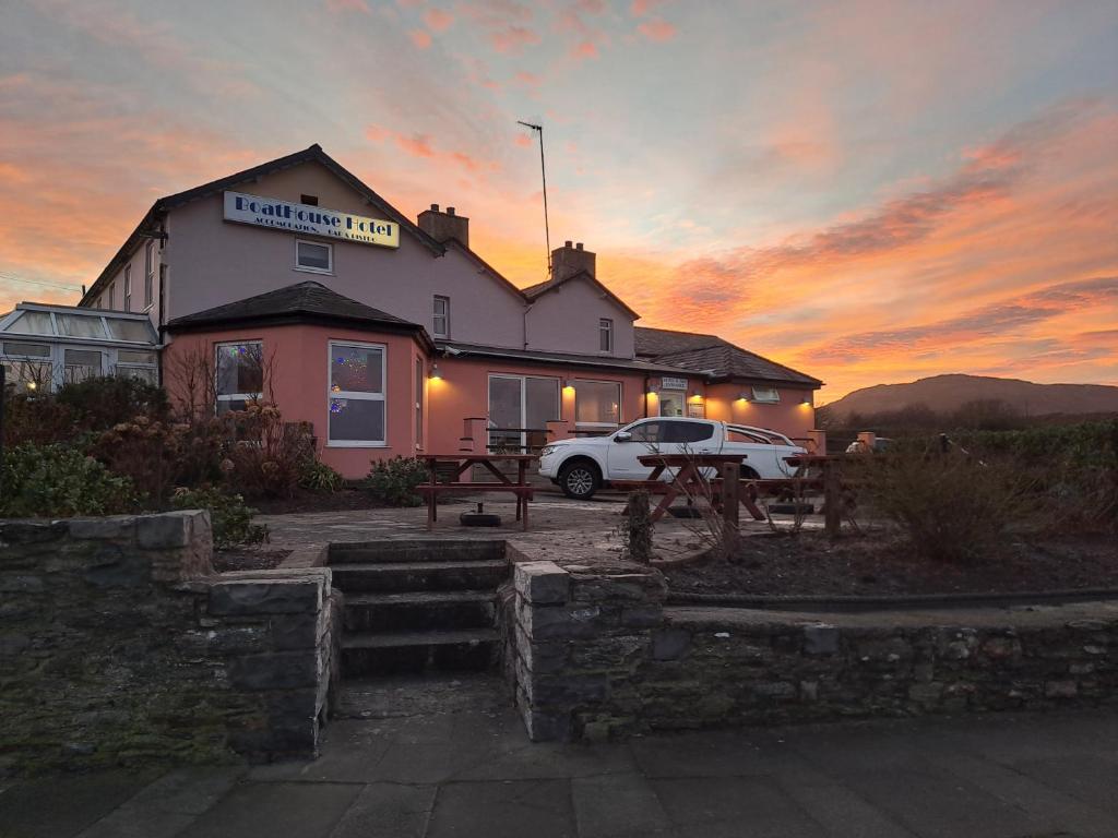 Boathouse Hotel, Holyhead (updated prices 2026)