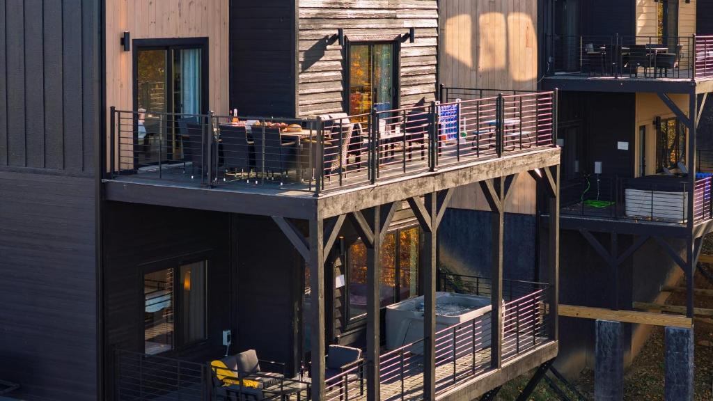 Smoky Mountain Cabin with Indoor Pool Hot Tub Views Dollywood ...