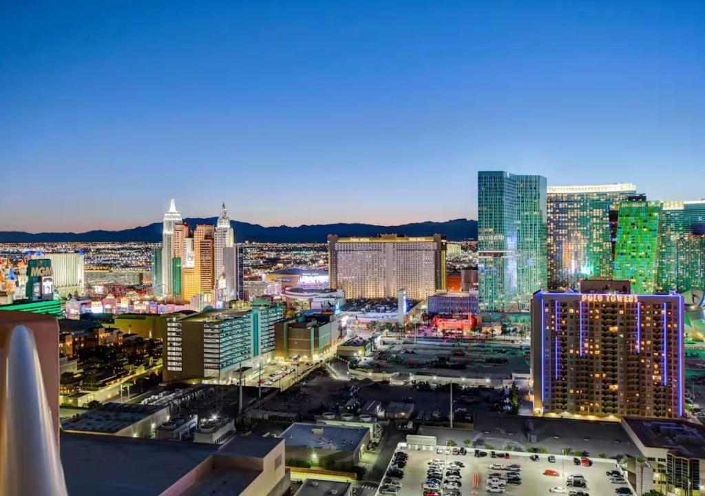 30th Floor Strip Views MGM Signature, Las Vegas (updated prices 2025)