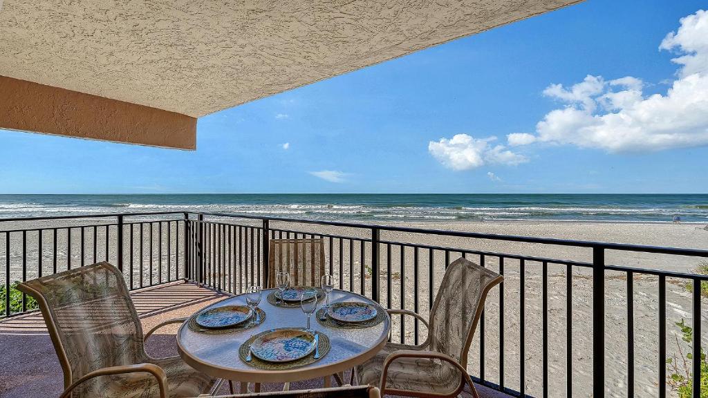 Enchanted Beach, Holmes Beach (updated prices 2026)