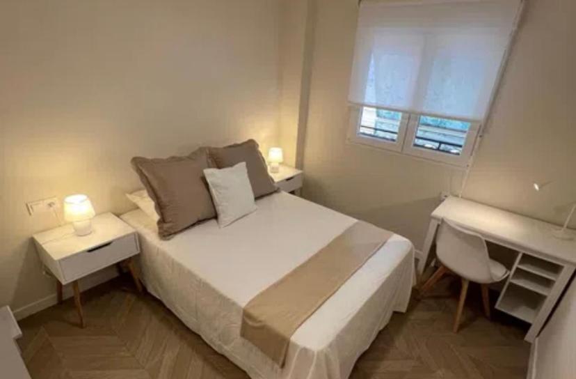 Luz del Mediterráneo, Valensiya (2025 güncel fiyatları)