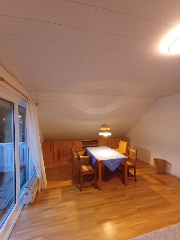 Ruhige Wohnung in Stadtnähe, Landsberg am Lech (updated prices 2025)