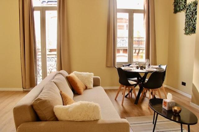 Nice one-bedroom apartment, Brussels (updated prices 2026)