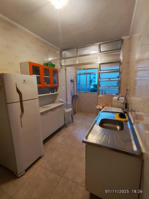 Apartamento a poucos metros da praia , na praia grande , são paulo, Praia Grande (aktualizované ...