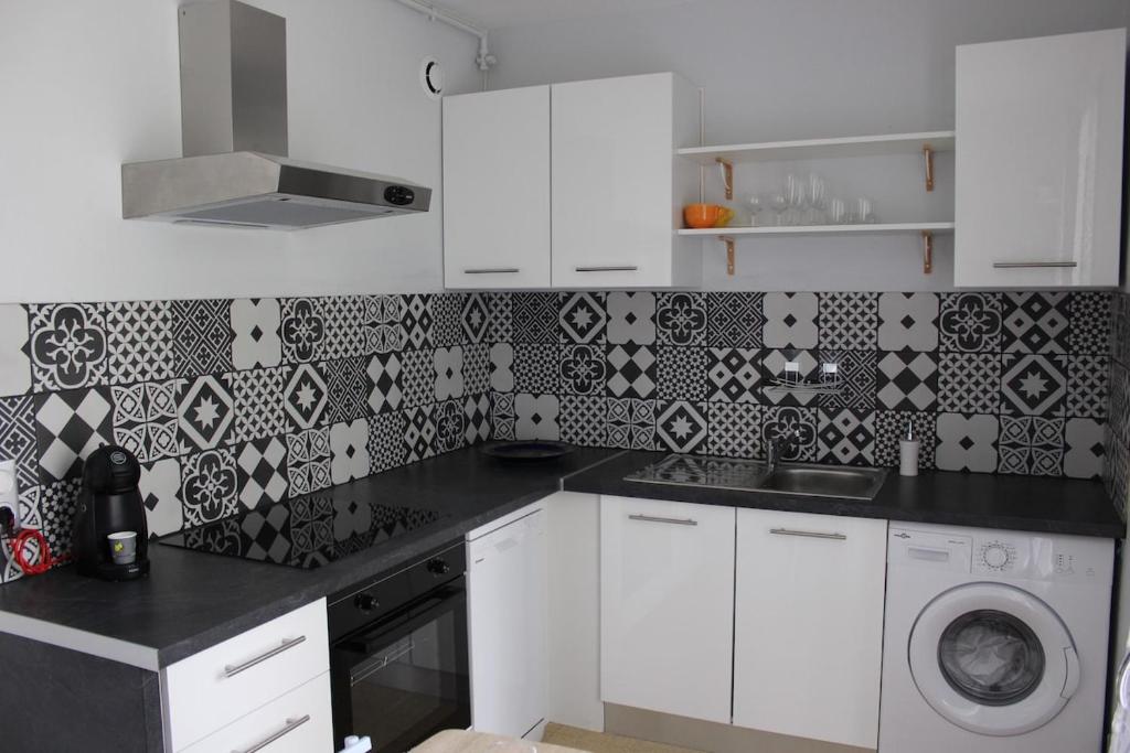 Charmant T1 Annecy velos parking prive, Annecy (prezzi aggiornati per ...