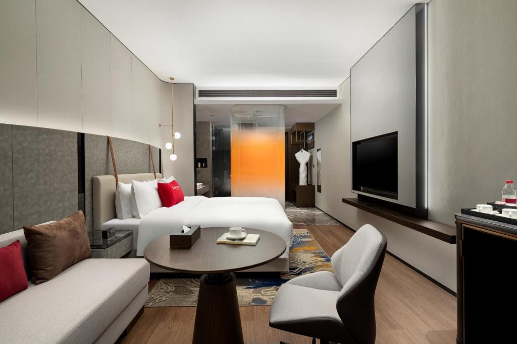 Ramada by Wyndham Qingdao Jiaodong International Airport, Qingdao ...