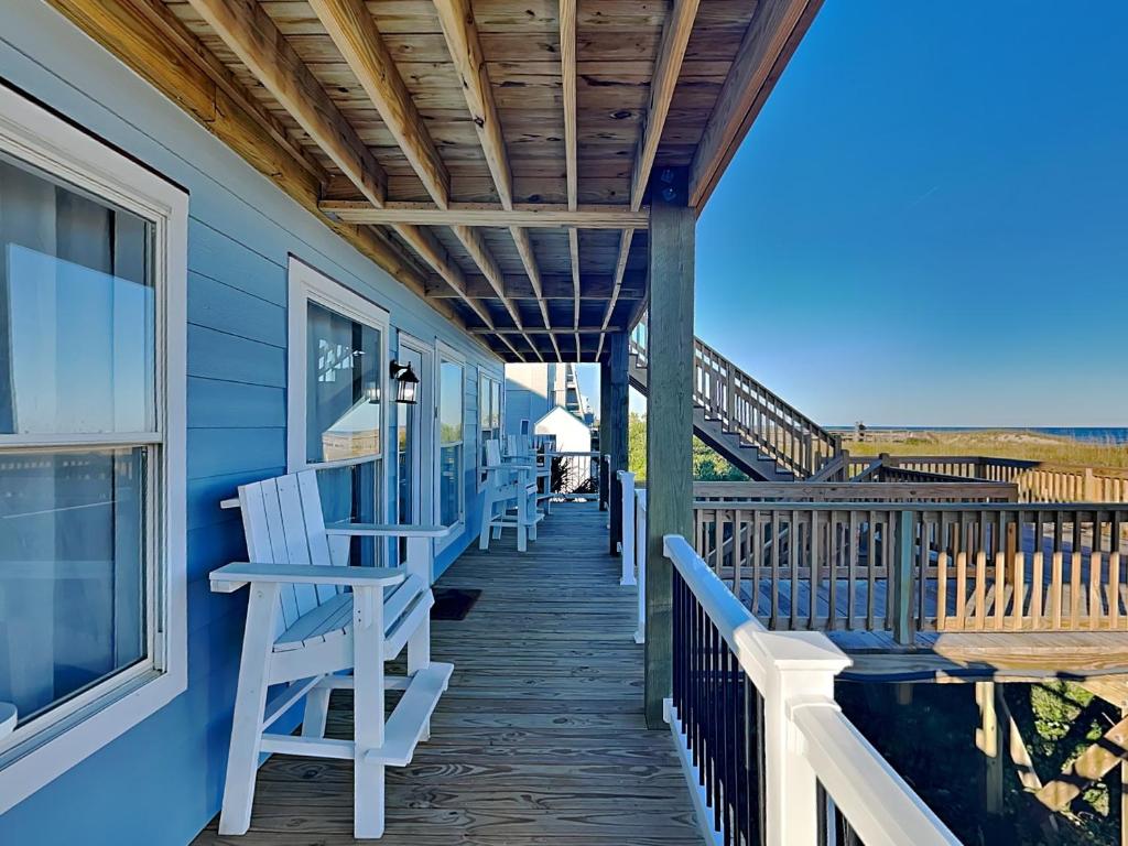 Seaside Serenity A, Carolina Beach (updated prices 2026)