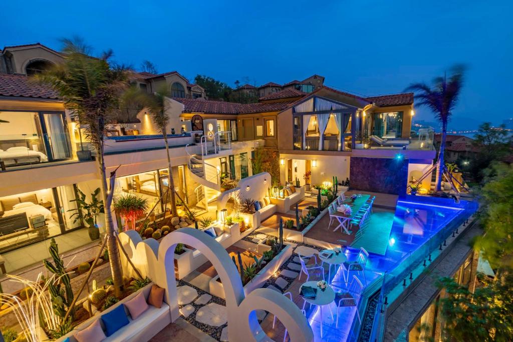 Dali Sea Coconut · Muxin Yeelen Villa Sea View Resort Homestay (Erhai ...