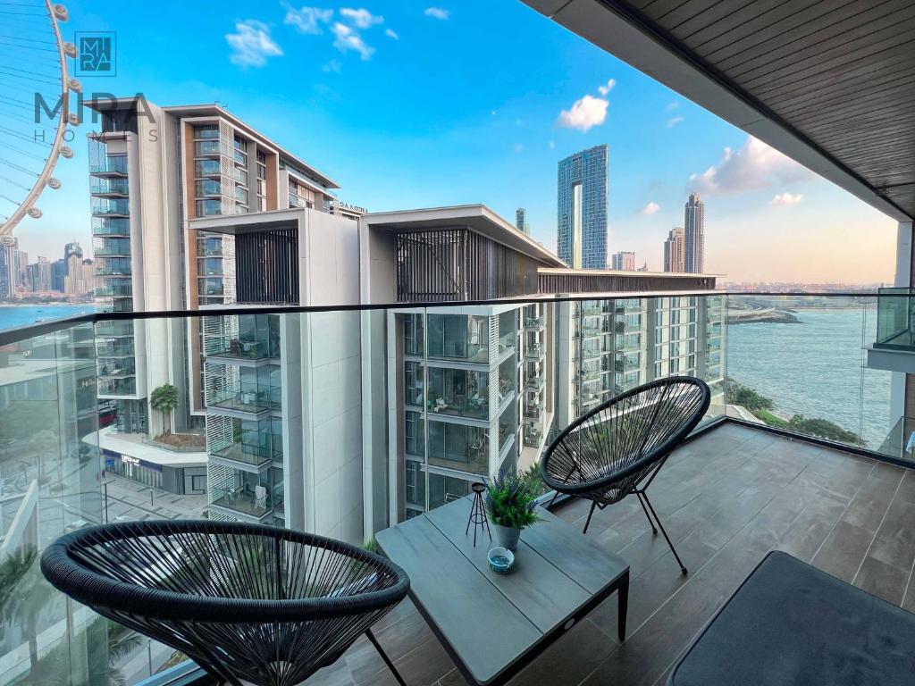 Mira Holiday Homes - Sky High Bliss at Bluewaters Residence 3 Ain View ...