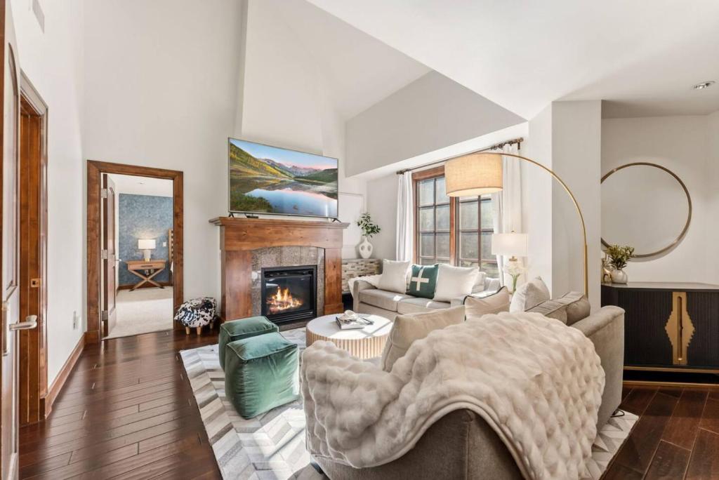 Beaver Creek Penthouse with Pool, Hot Tub, Walkable, Avon (prezzi ...