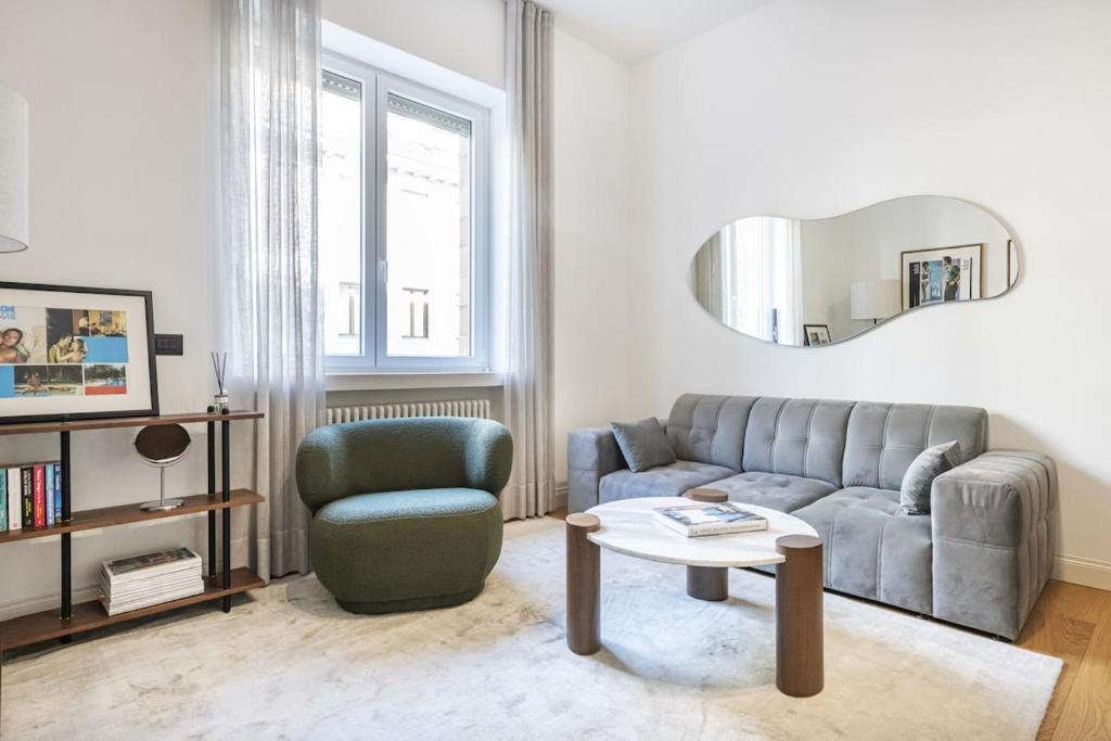 Easylife - Milan - Modrone 6 - Duomo, Milan (updated prices 2026)
