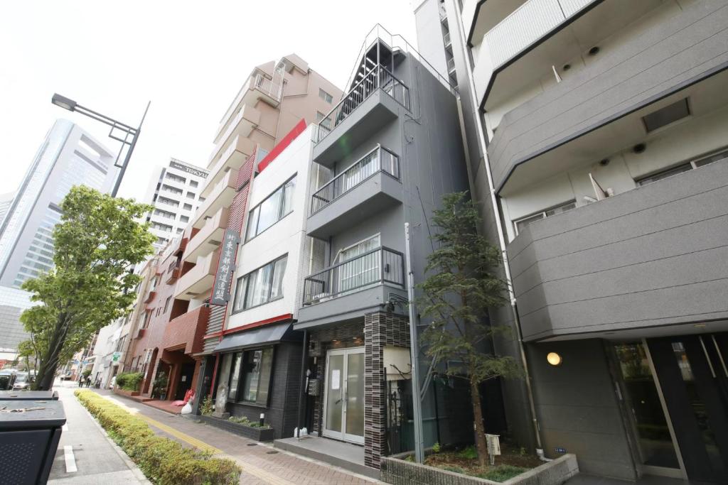 Shinbashi Oliver, Wada (mga updated na presyo sa 2026)
