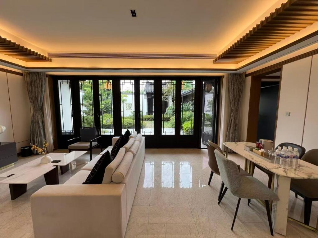 Huazhu Luxury Qingdao Zangma Courtyard Homestay, Shimei (opdaterede ...