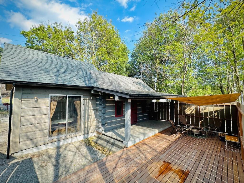 Akagi Log INN Glamping - Vacation STAY 39473v, Shibukawa (מחירים ...