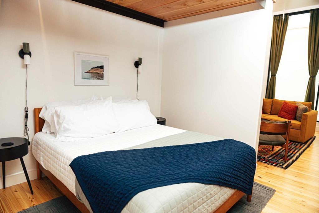 Loft 306 - The WIlliam - Atrium - Downtown Vibes, Birmingham ...
