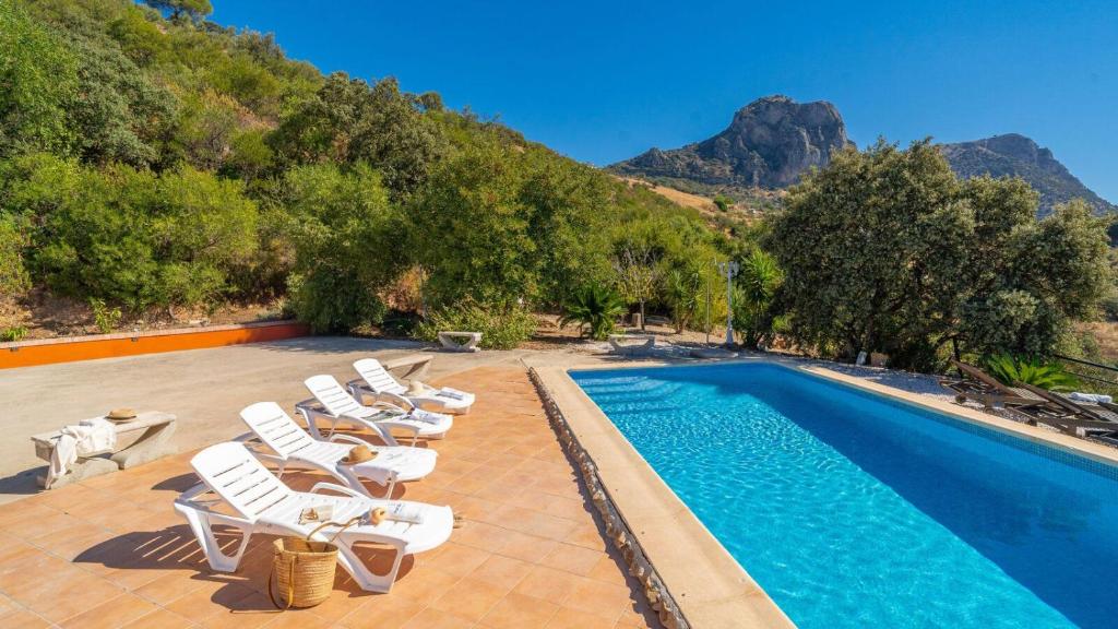 El Mirador de la Luna El Gastor by Ruralidays, El Gastor की (2026 के ...