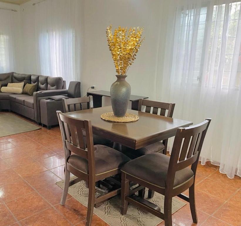 Casa de Wen, Santa Rita (ενημερωμένες τιμές για το 2025)