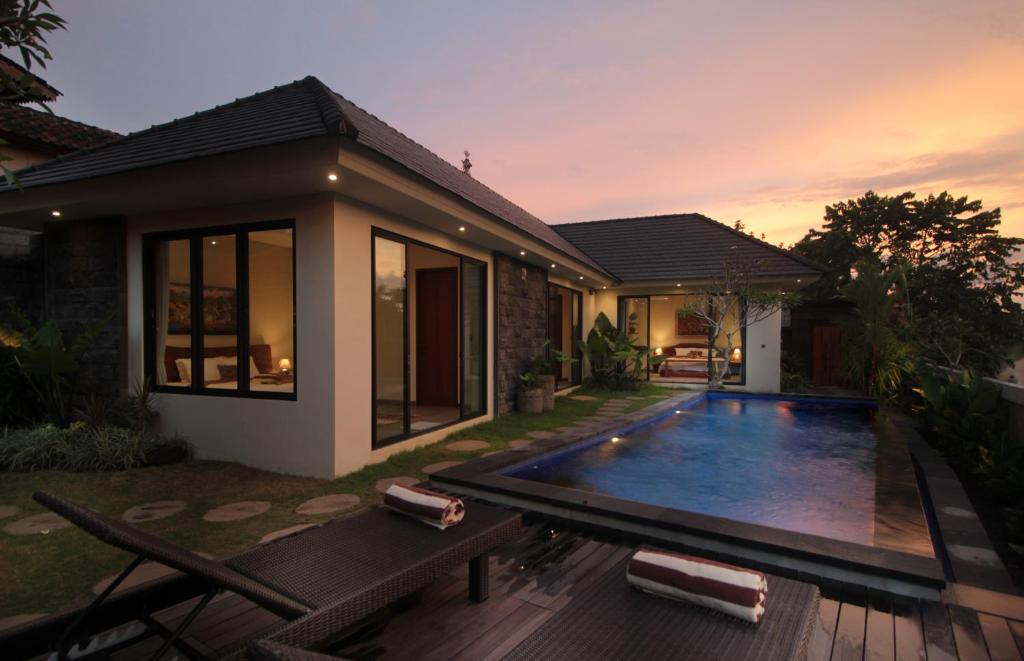 Carang Sari Sukawati 3 Bedroom Villa with Private Swimming Pool and ...