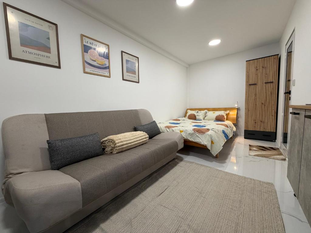 索非亞的Botev MiniHub Hub 1 Modern Studio at Botev 88（2026 年最新房價）