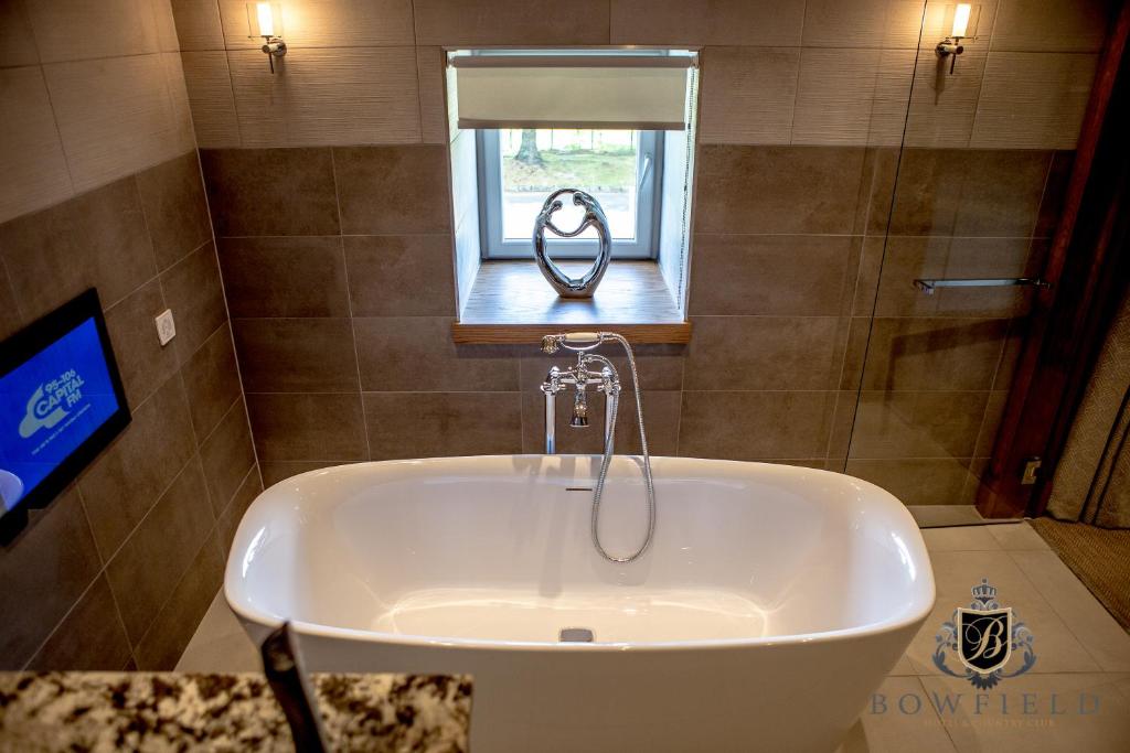 Bowfield Hotel and Spa, Howwood (updated prices 2025)