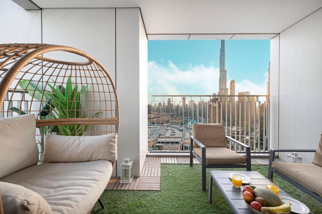 Mahogany - Dubai Mall Walk and Burj Khalifa View 4BR, Dubai (preus ...