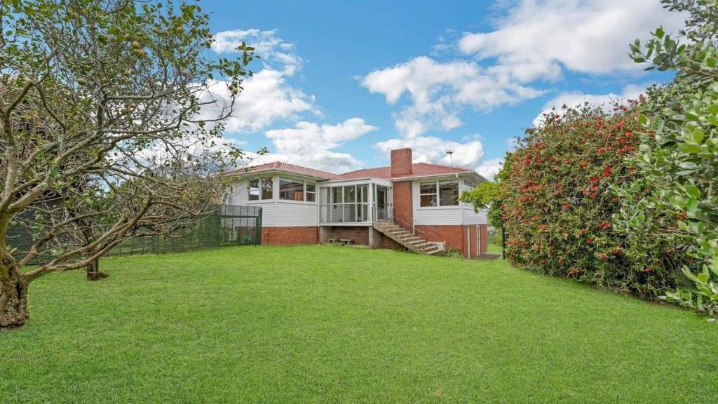 Arthur's house in New Windsor , Auckland City Central, Ώκλαντ ...