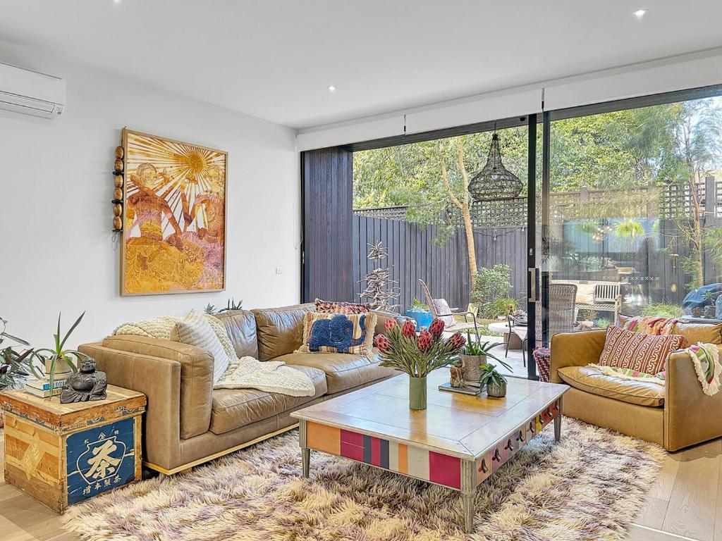 Uki Haus in the Heart of Flinders, Flinders (updated prices 2026)