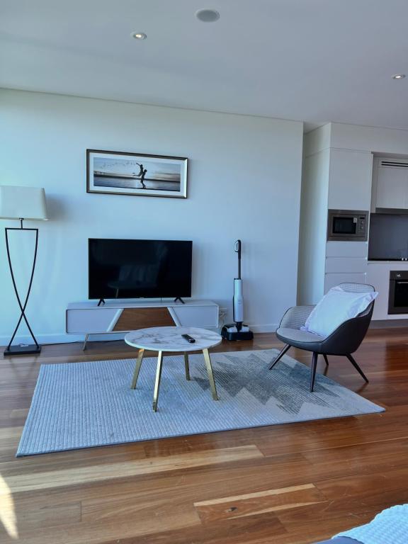 River and city view Sky tower L78 2b2b, ब्रिस्बेन की (2026 के लिए अपडेट ...