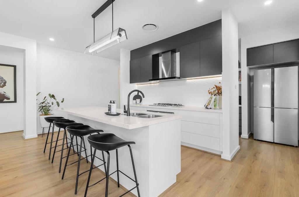 Hunter Valley 5 Bedroom Luxury Hot tub Escape, North Rothbury (precios ...