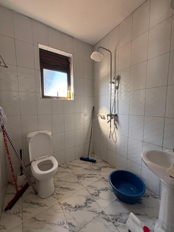 Aura Homes Buziga Bunga Studio 4, Kampala (harga dikemas kini 2025)