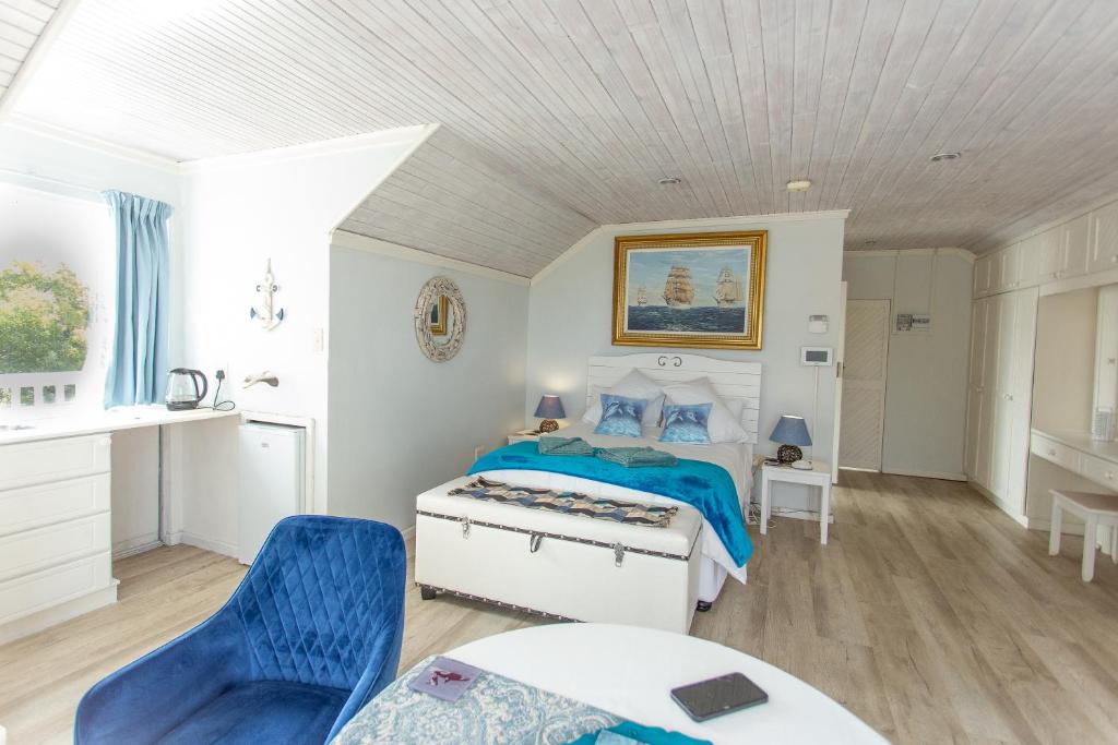 Slanting Acres - Unit A, Wilderness (updated prices 2026)