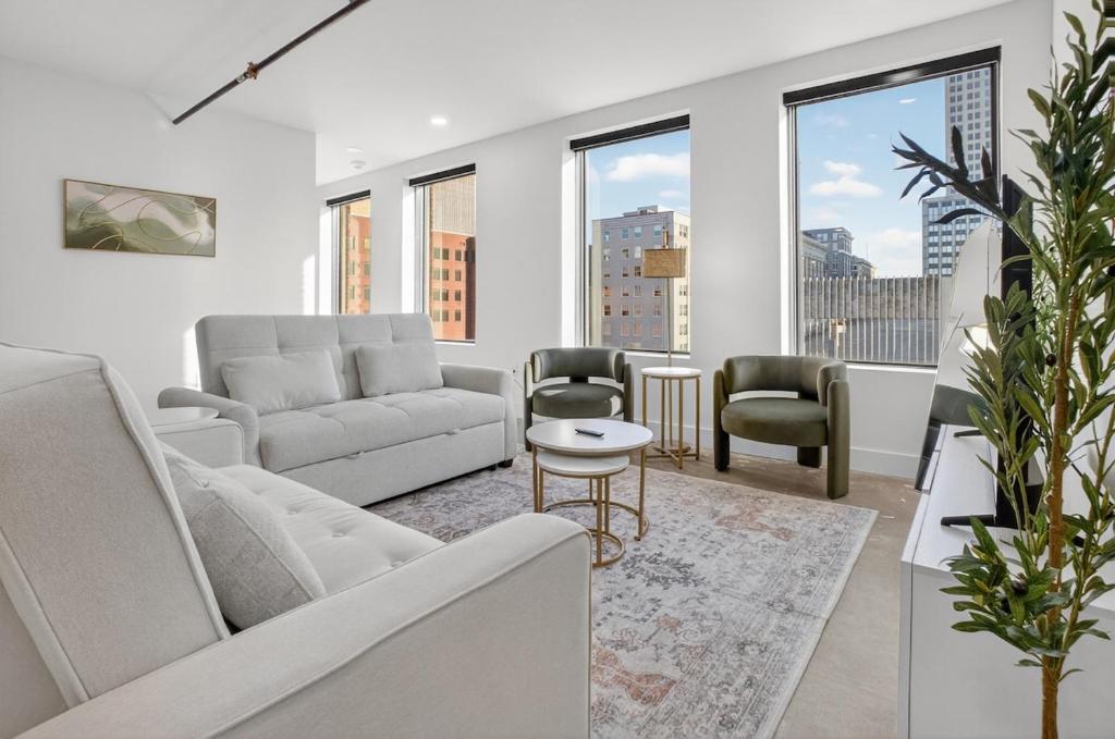2BR Stylish Beacon Retreat in Tulsa, Tulsa (updated prices 2026)
