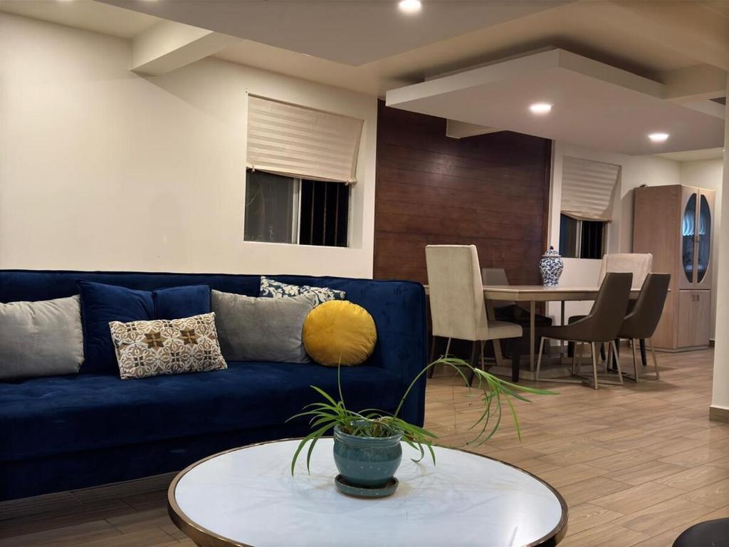 Casa Amar, Near of US Border and Consulate, Tijuana (updated prices 2025)