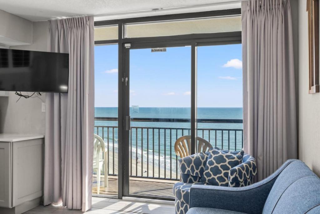 Beach Cove Resort Unit 1421 with Direct Oceanfront Balcony, Myrtle ...