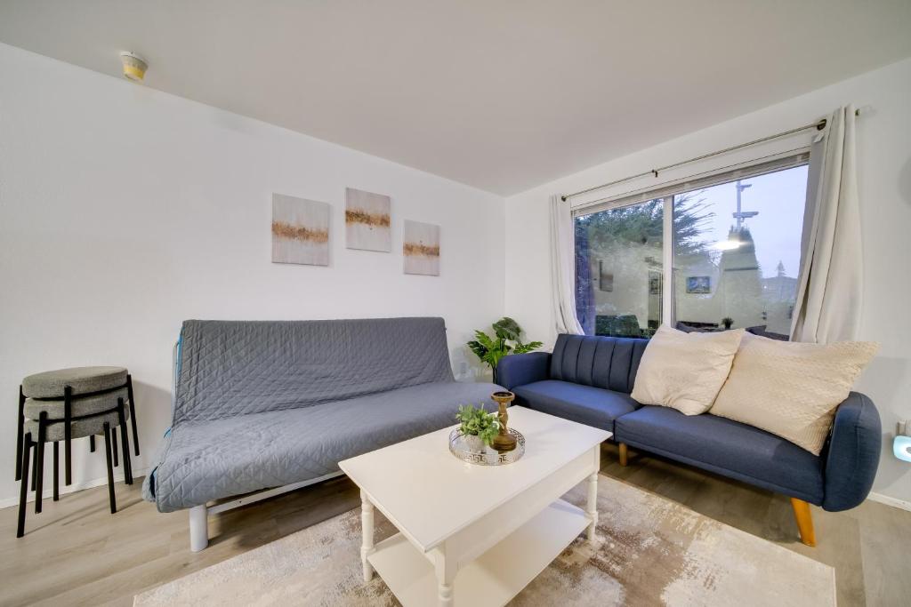 Near Tech Hub and Transit Central Bellevue Home, Highlands ...