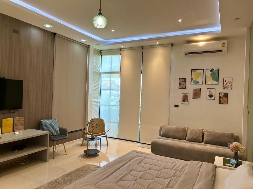 Ellie House Phuket Old Town, Ban Rangeng (updated prices 2026)