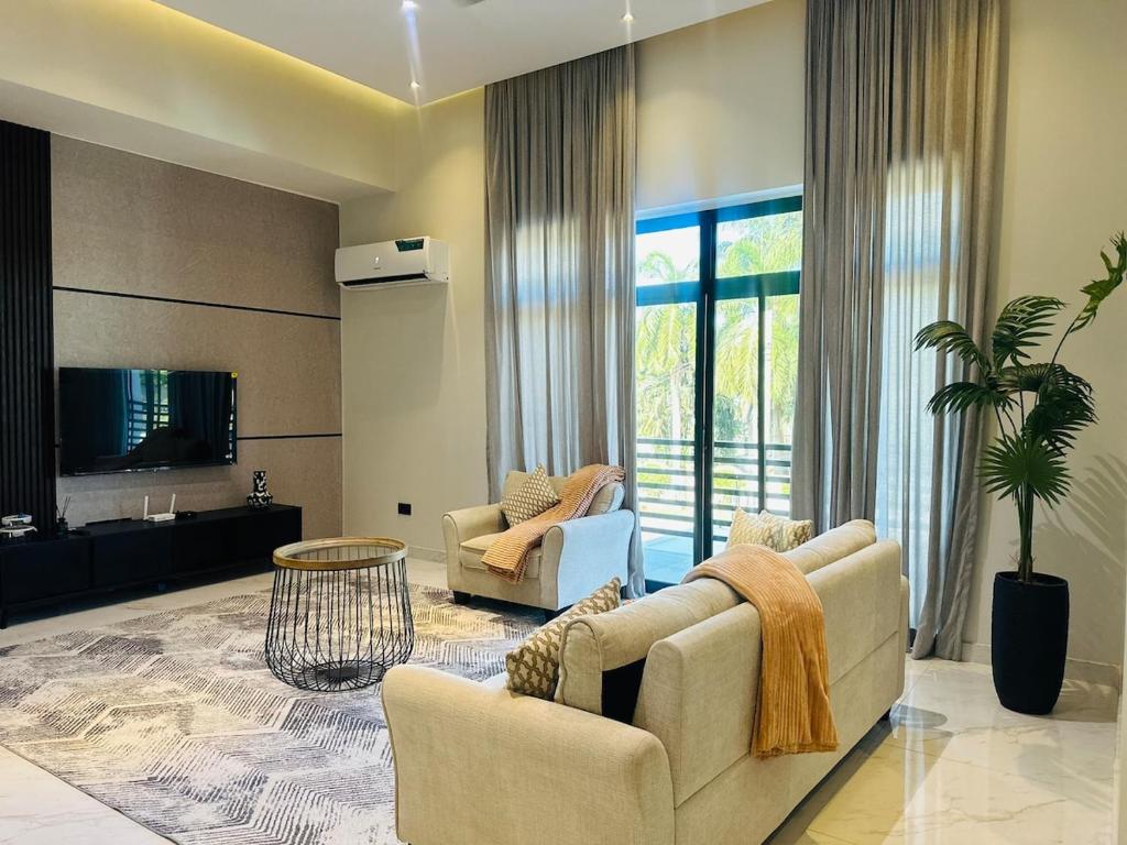Modern Living at Mbezi Beach Dar Es Salaam, Dar es Salaam (opdaterede ...