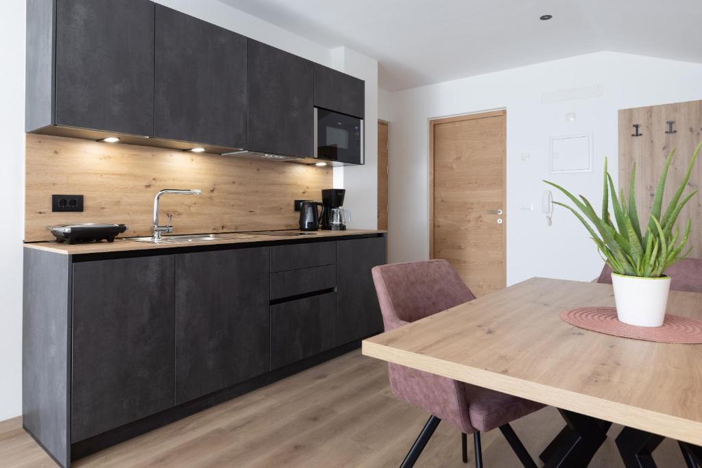 Kleon 4, Rifiano (updated prices 2026)