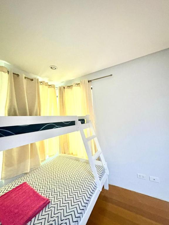 Malibu A Residence SM Lanang SMX nearby House 4 BR, Davao (aktualne ceny na rok 2025)