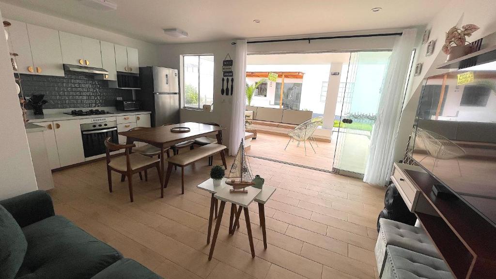 Casa Playa Azul Verano 2026 Asia, Cerro Azul (2025. aasta uuendatud hinnad)