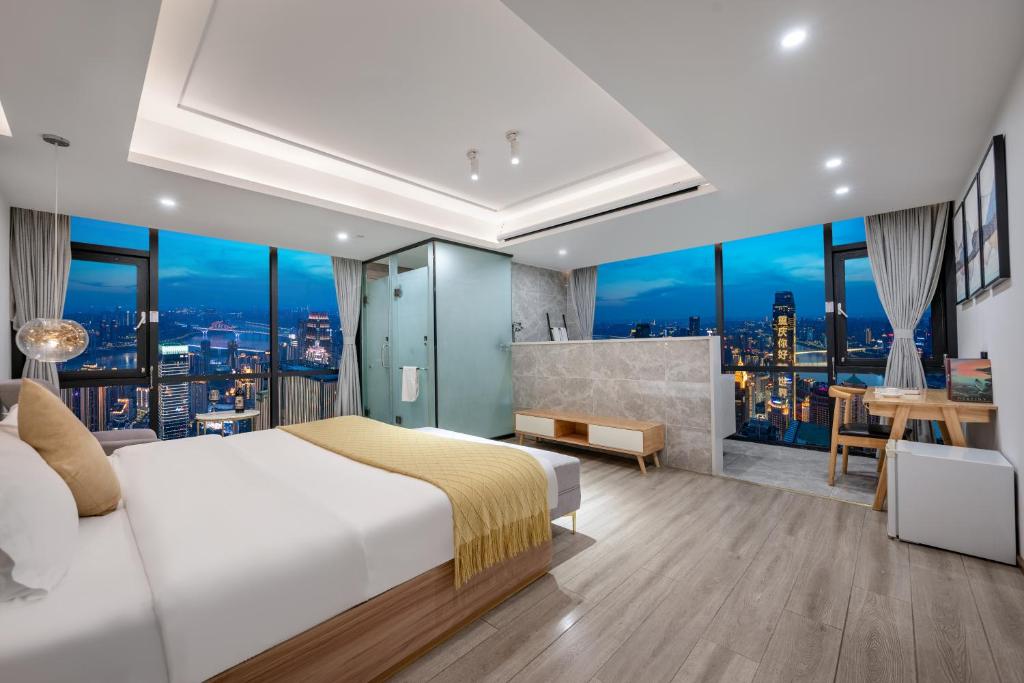 Chongqing Jiangmu High-Altitude River View Hotel, Chongqing (precios ...