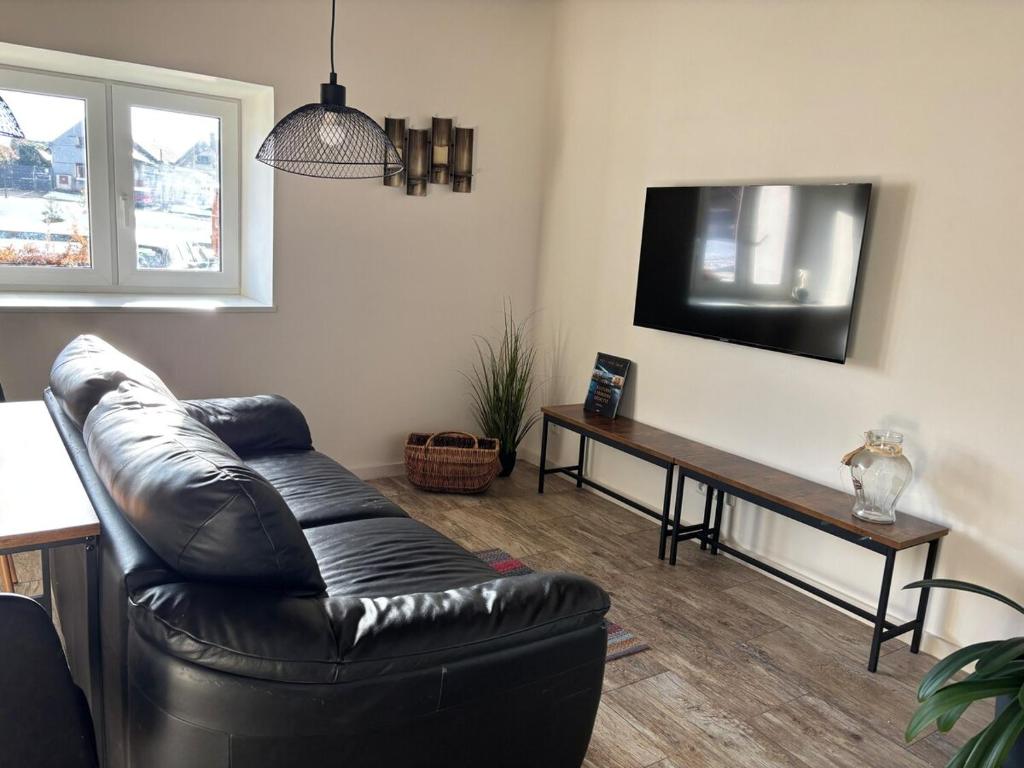 Domek Na návsi, Chotěšov (prisene oppdatert 2025)