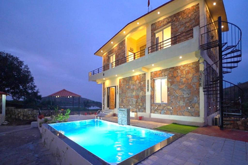 Alaya Stays Colonel Retreat 3 BHK Hideaway with Private Pool & Gardens ...