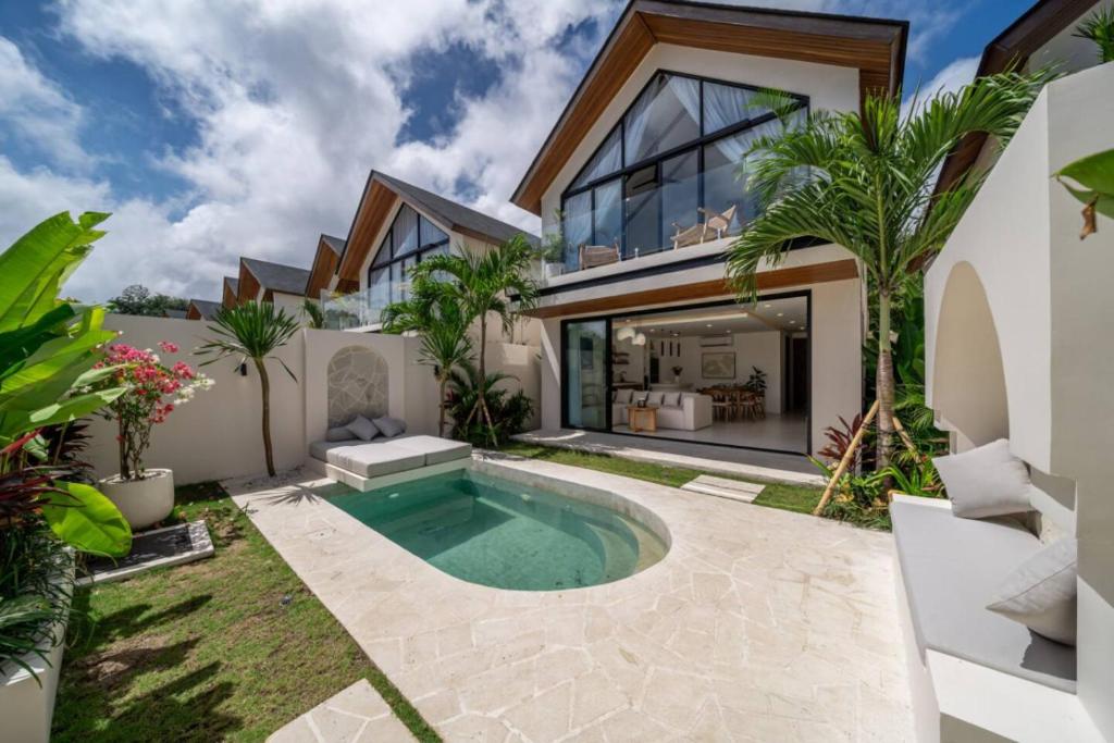 3BR Modern Villa with Pool, 150m walk to paradise, Uluwatu (prețuri ...
