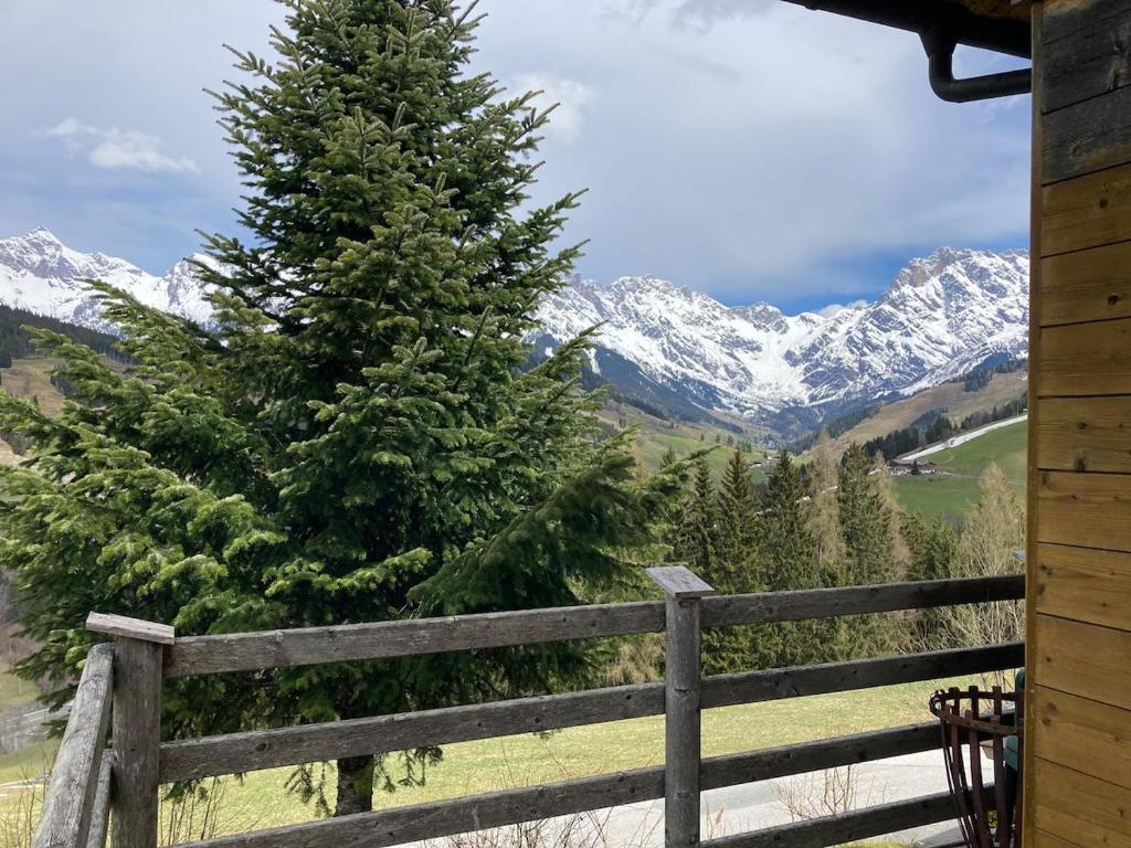 Amazing view - ski cabin in the Alps, Maria Alm am Steinernen Meer ...