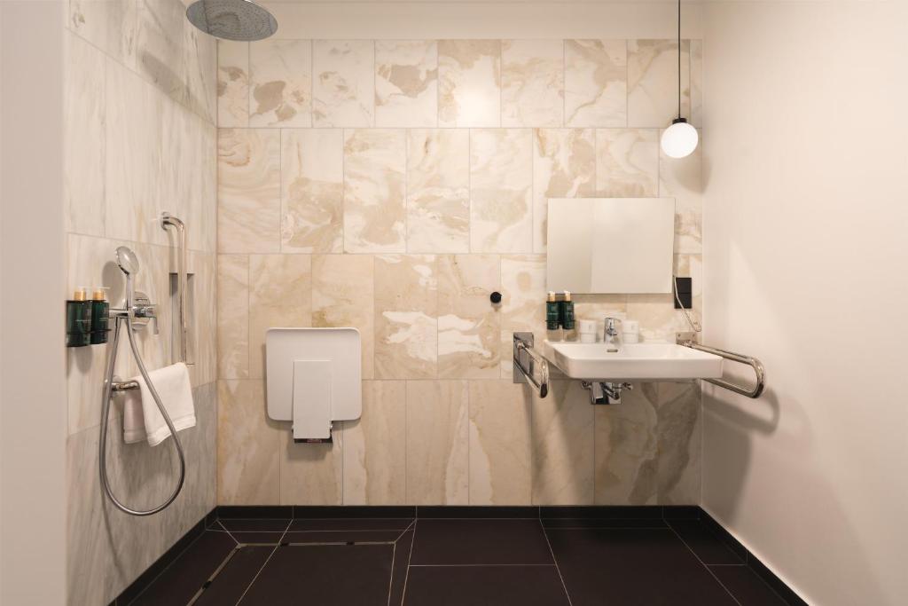 Flaner Hotel, WorldHotels Crafted, Warsaw (updated prices 2026)