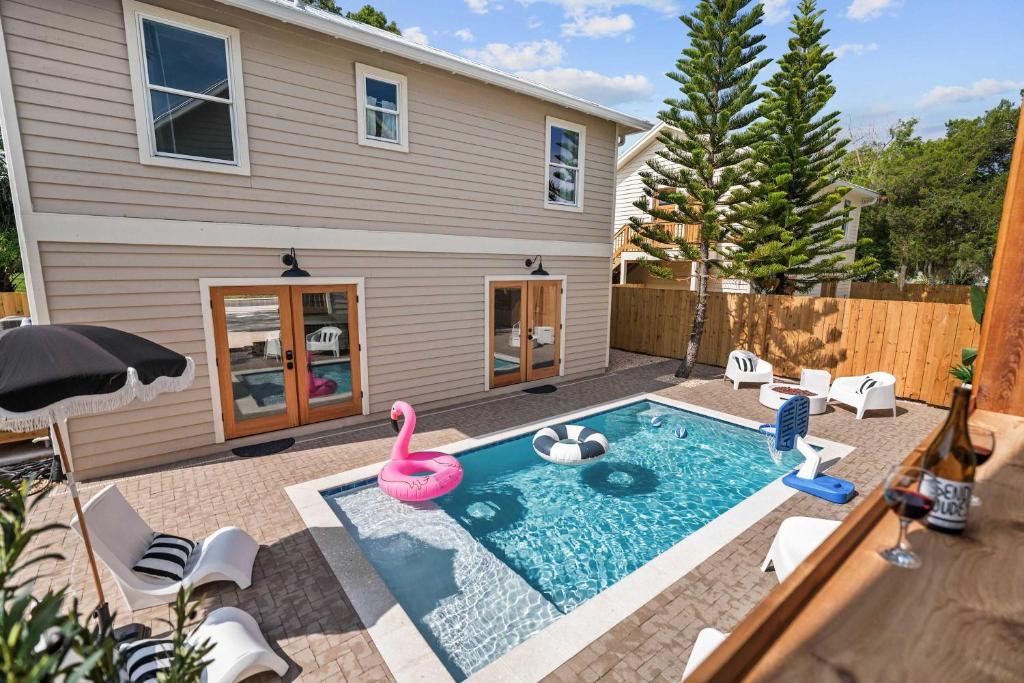 The Floridian Suite l Heated Pool l Walk to DNTN, St. Augustine ...